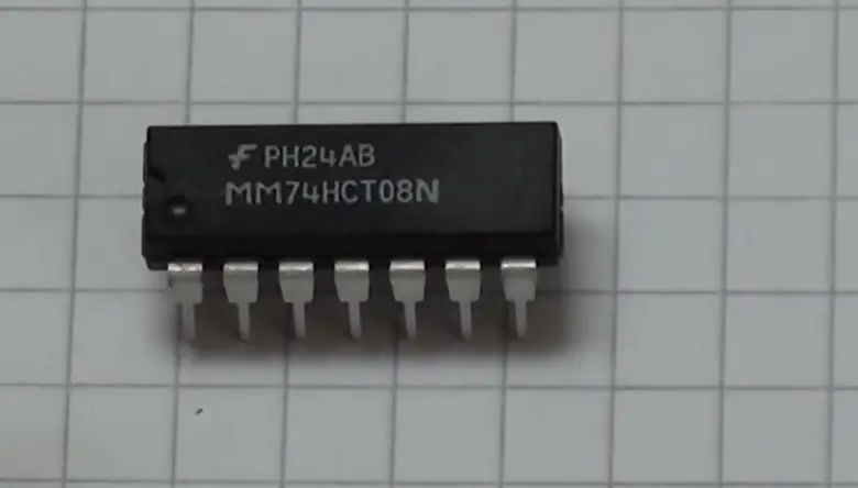 What Does the Circles in the Logic Circuits Mean? - ElectronicsHacks