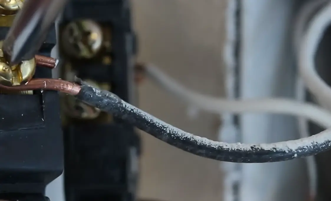 Electrical Outlet Sparks When Plugging In: How to Fix? - ElectronicsHacks