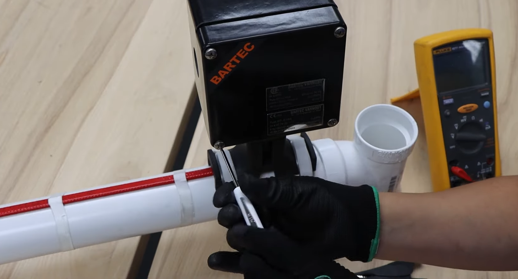High Pot Test vs. Megger: What’s the Difference? - ElectronicsHacks