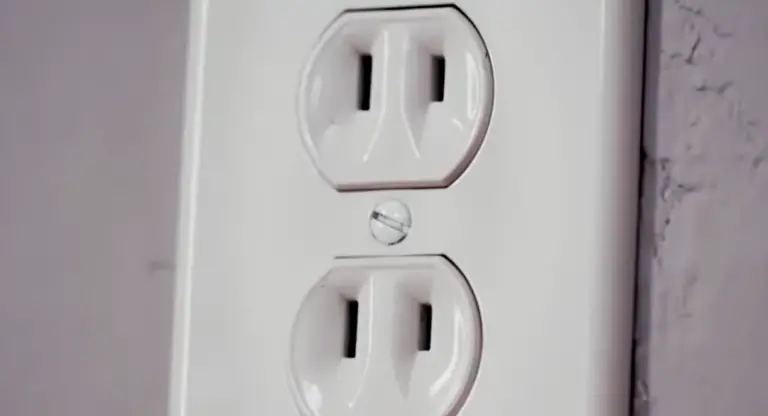 How to Fix a Buzzing Electrical Outlet? - ElectronicsHacks