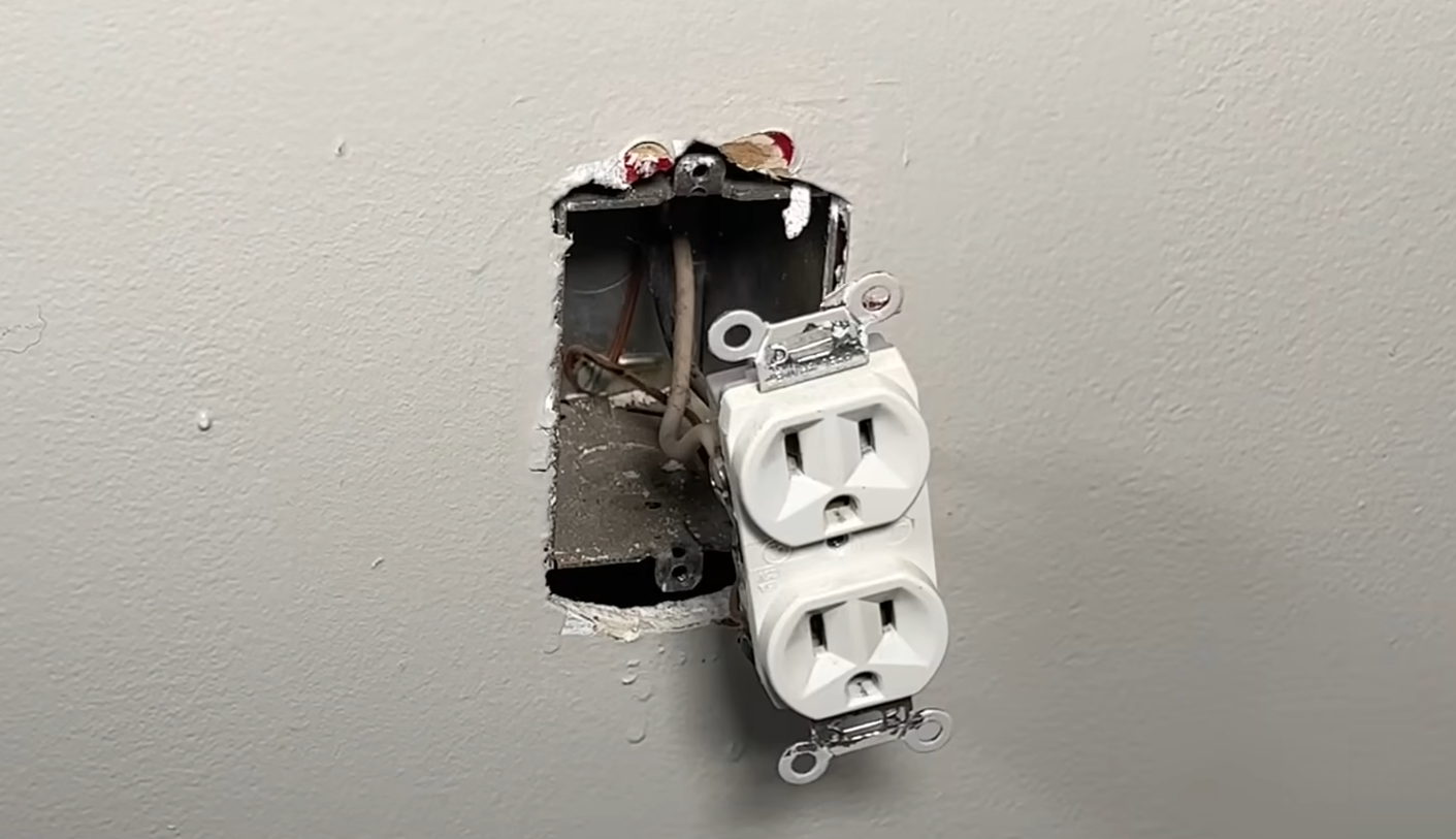 How to Move an Electrical Outlet? - ElectronicsHacks