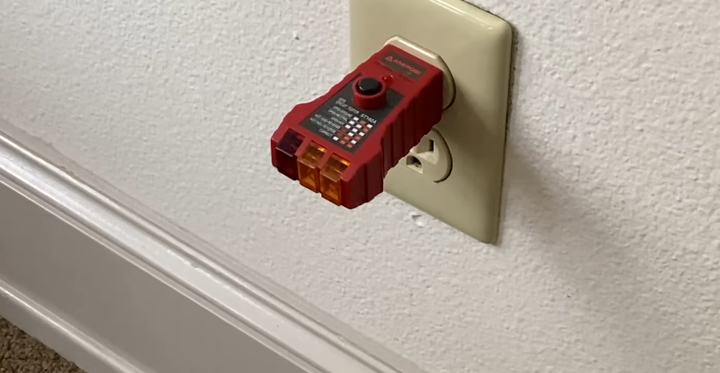 How to Replace an Electrical Outlet With 4 Wires? - ElectronicsHacks