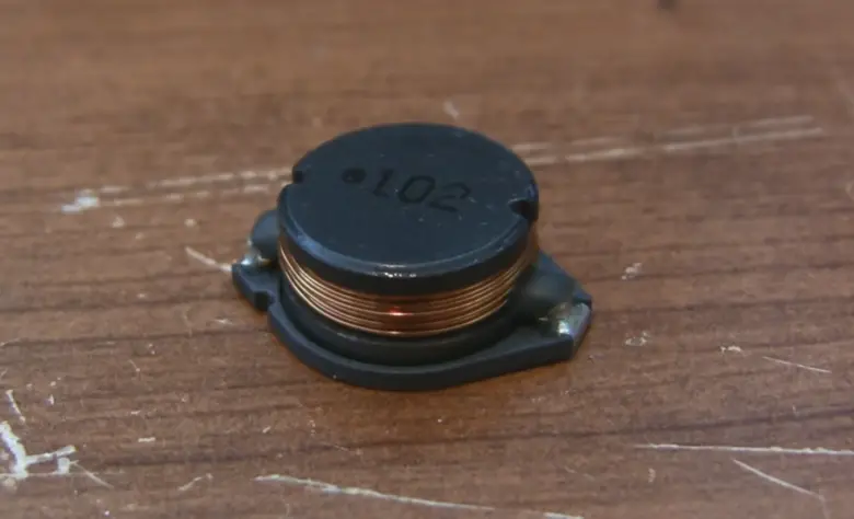 Inductance vs. Impedance: What’s the Difference? - ElectronicsHacks