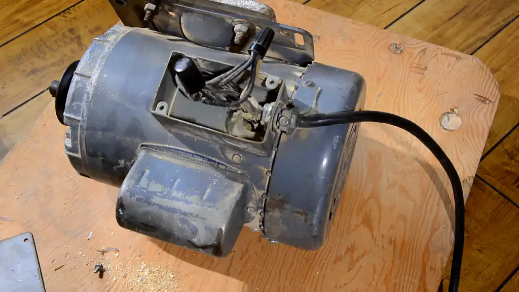 Can You Run A 208 Volt Motor On 240 Volts ElectronicsHacks