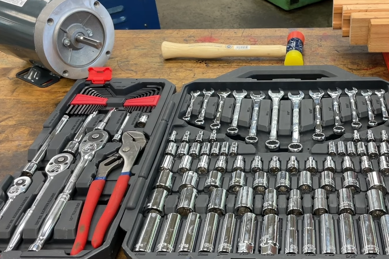 How to Repair an Electric Motor? - ElectronicsHacks