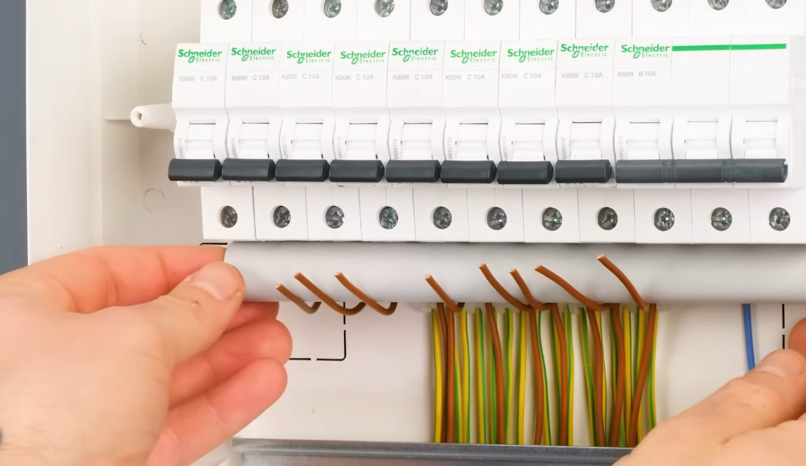 How to Start an Electrical Business? - ElectronicsHacks