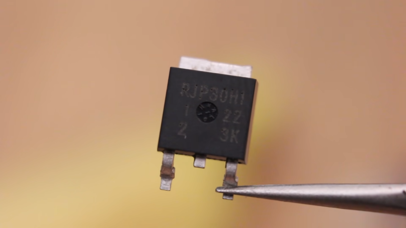 Op-Amp vs. Transistor: What’s the Difference? - ElectronicsHacks