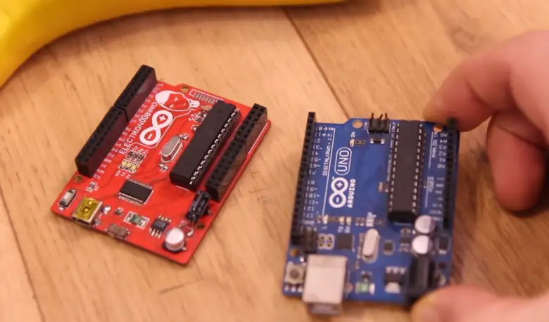 Arduino Port Expanders: Everything You Should Know - ElectronicsHacks