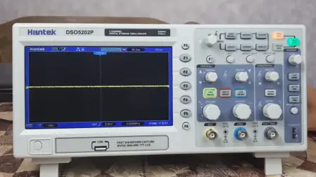 How Fast Does Electricity Travel? - ElectronicsHacks