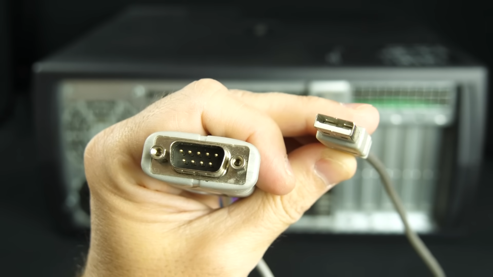 How RS232 Works? - ElectronicsHacks