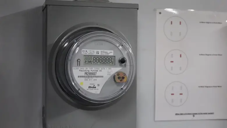 How to Turn Electricity Back on After Disconnect? - ElectronicsHacks