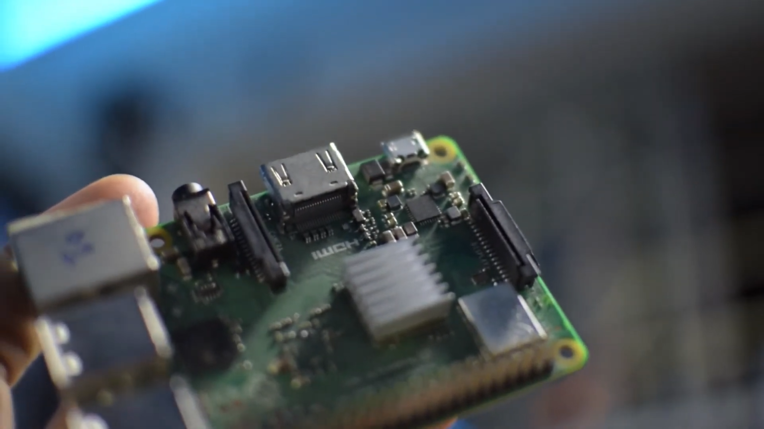 Raspberry Pi Low Voltage Warning: What to Do? - ElectronicsHacks