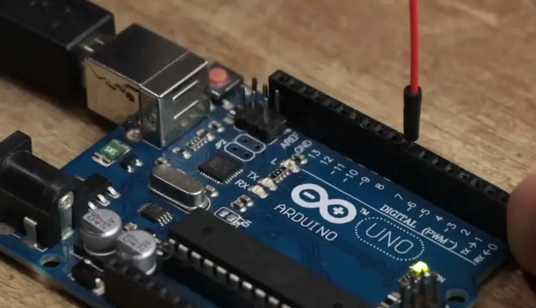 String in Arduino: Everything You Should Know - ElectronicsHacks