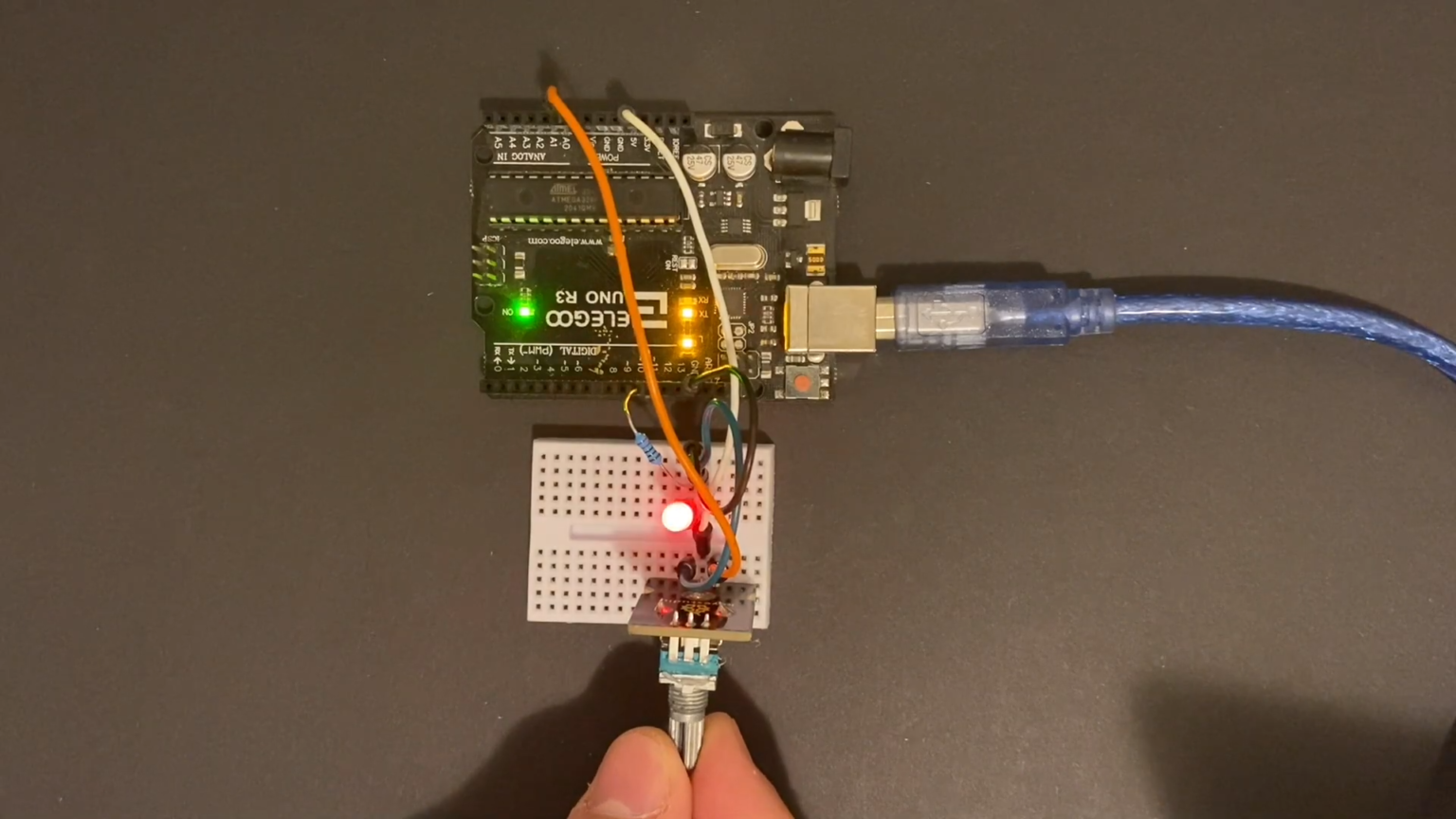 The R-2R Ladder: Everything You Should Know - ElectronicsHacks